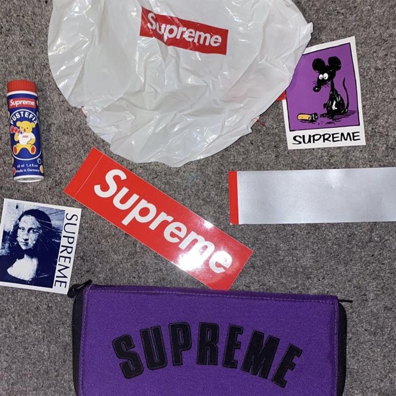 Supreme | Depop