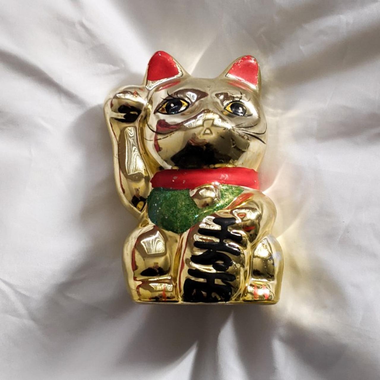 lucky cat coin bank missing its stopper marks... - Depop