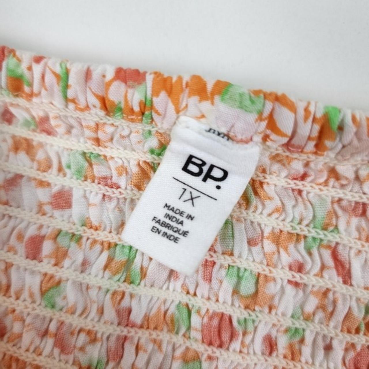 BP womens floral cropped top Sz 1X-XS spaguetti... - Depop