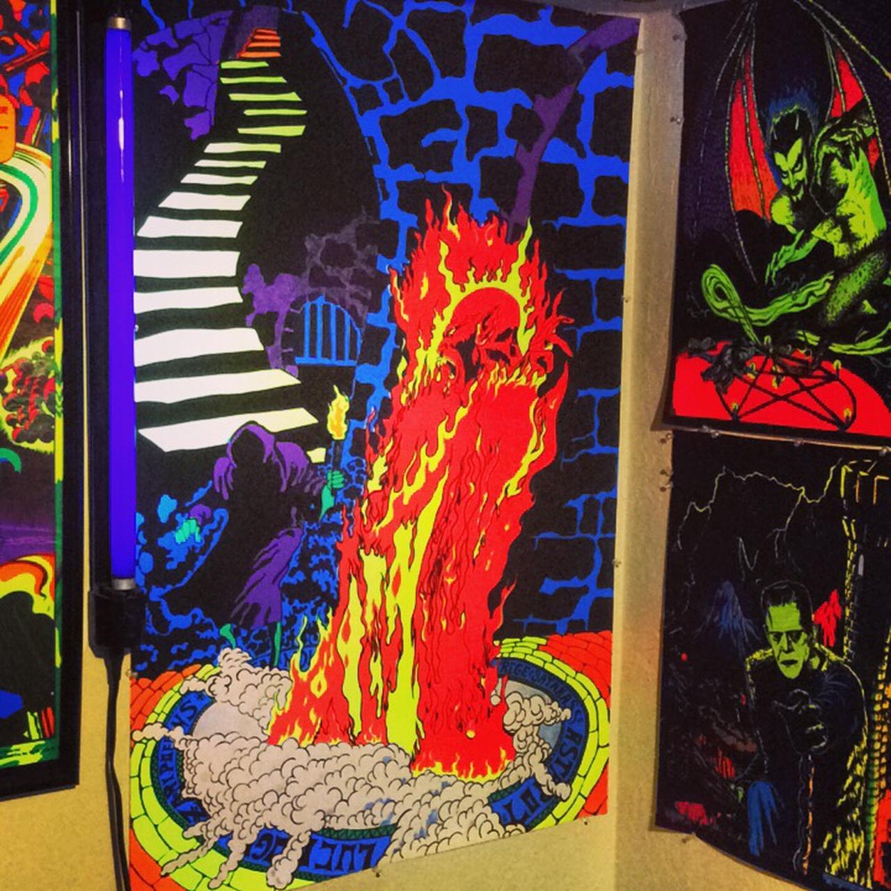 “Rege Rising” 70s vintage blacklight poster! Huge!... - Depop