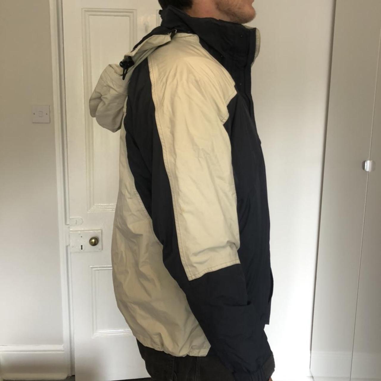 Vintage White stuff mens ski jacket White and blue... | Depop