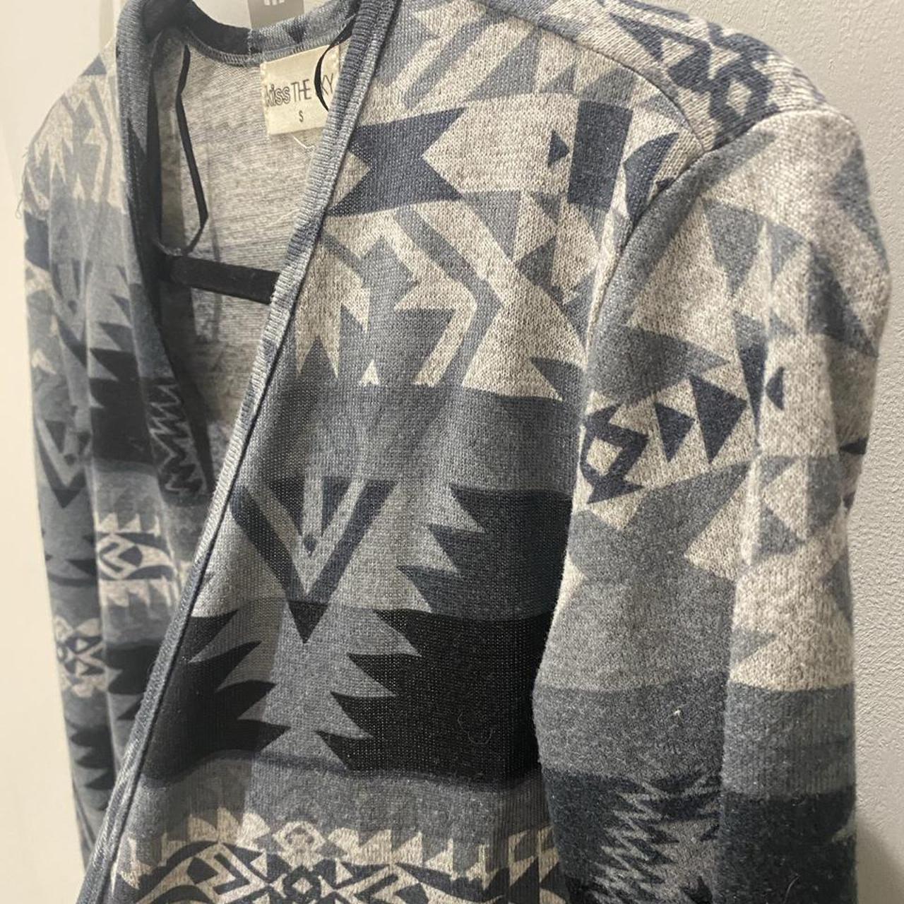 Aztec print long length cardigan Size S Beautiful... - Depop