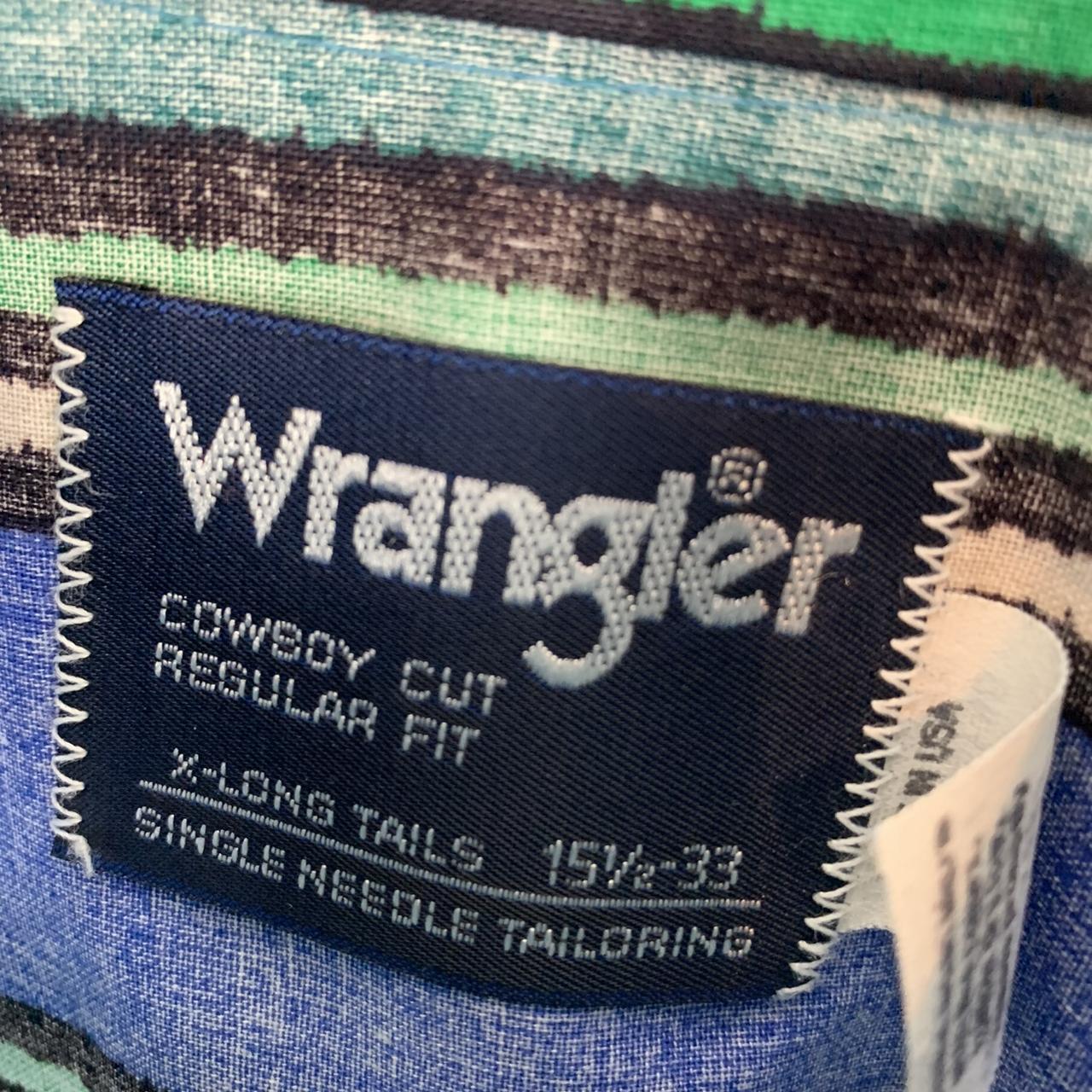 Super colorful vintage Wrangler button down shirt.... - Depop