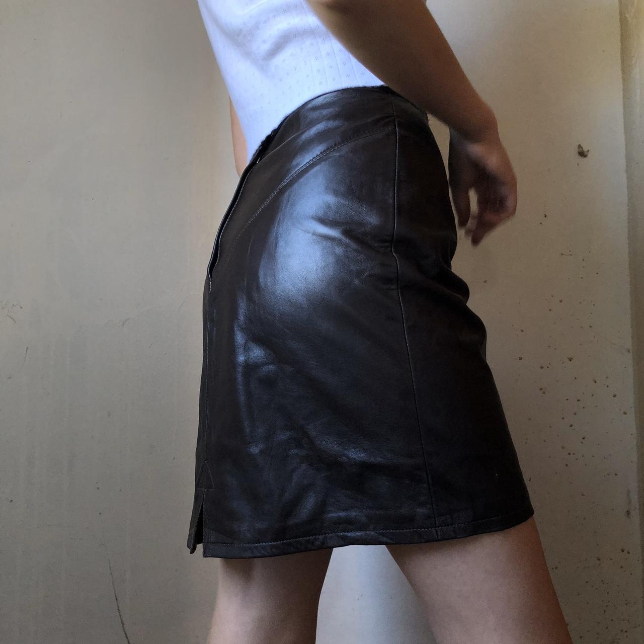 Real leather brown skirt Size 8, but fits size... - Depop