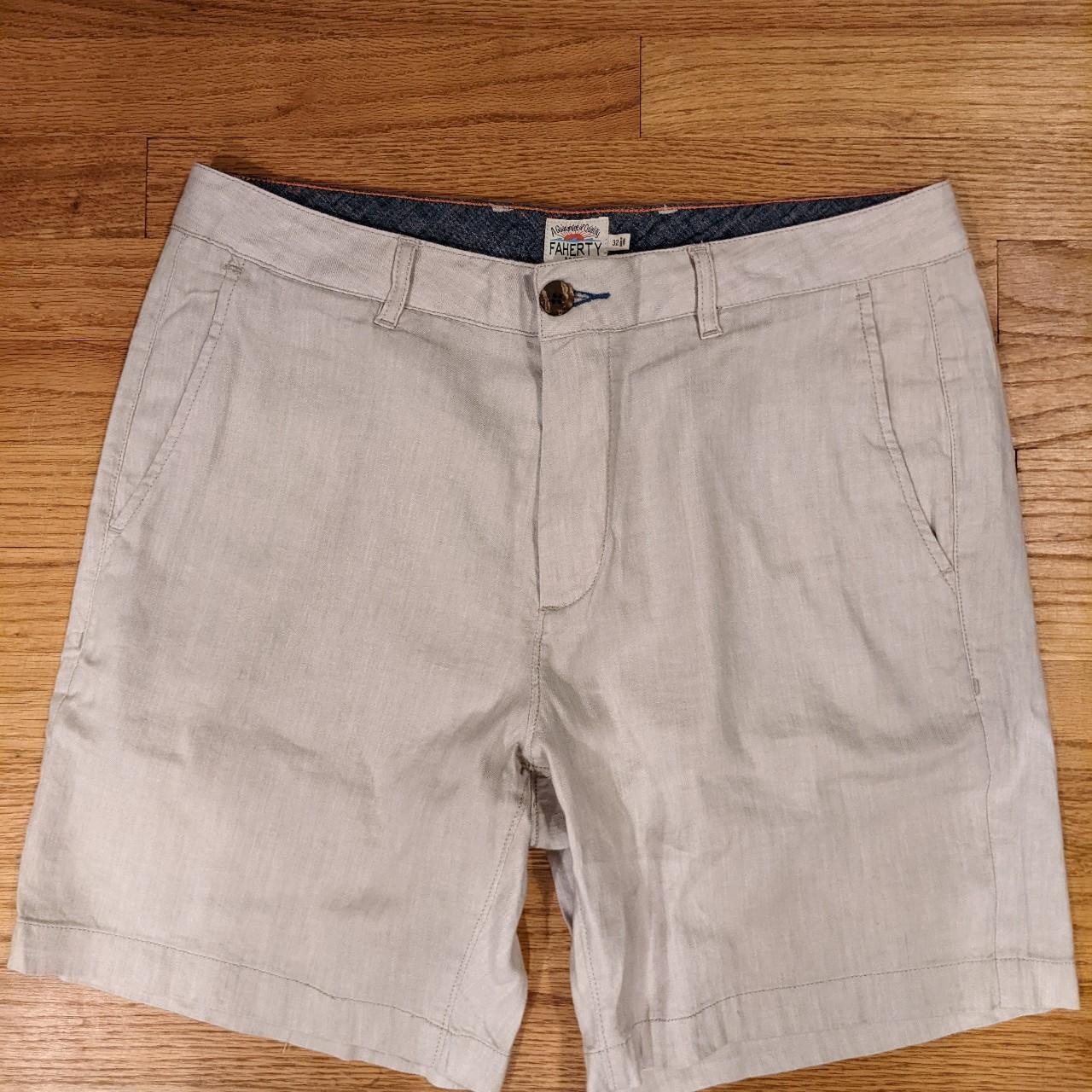 Faherty Men's Khaki and Cream Shorts | Depop