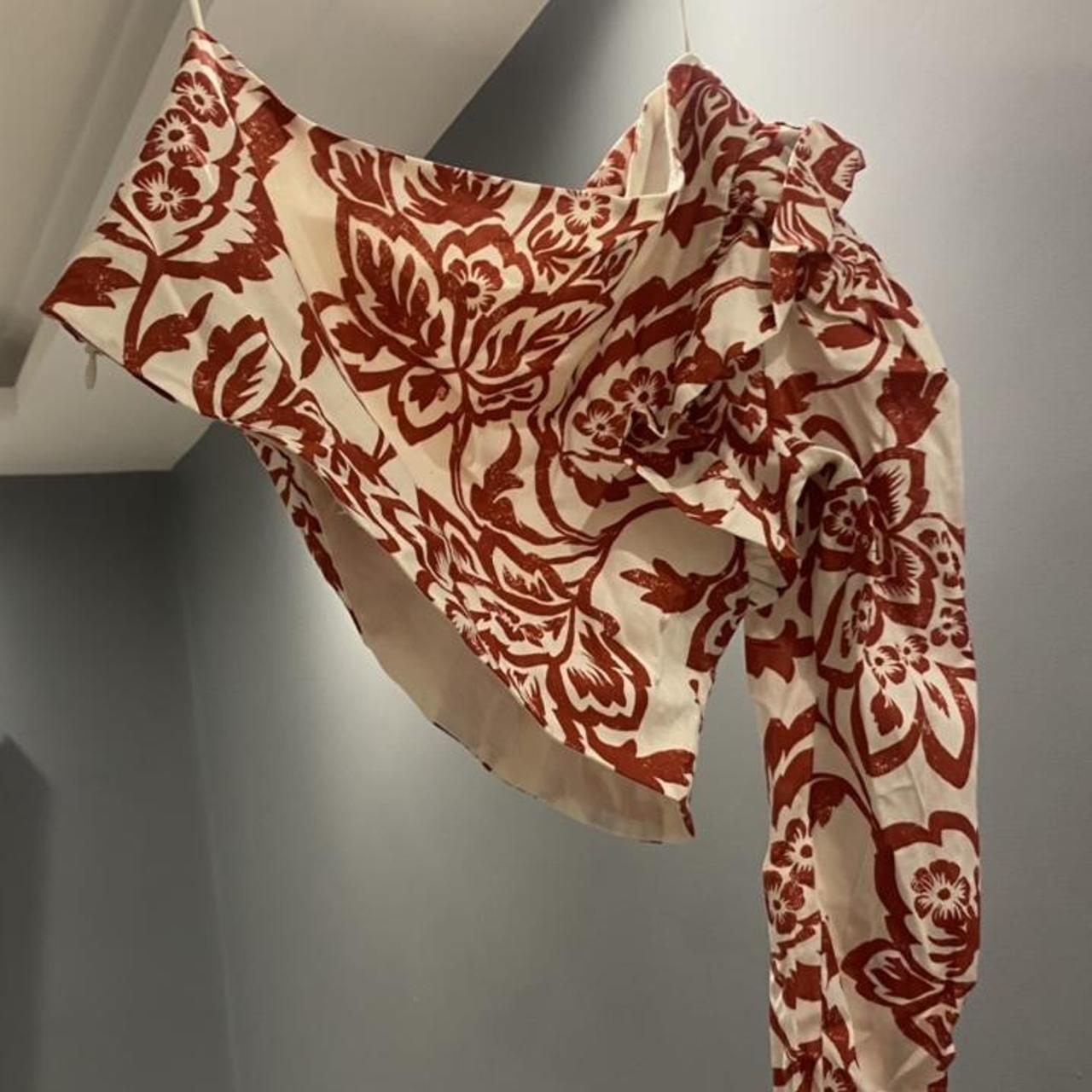 Women's Zara off the shoulder pattern top, with a... - Depop