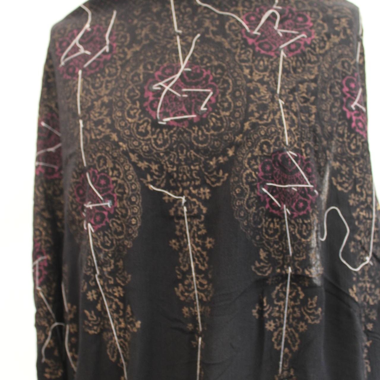 Sumptuous, lavish Burgundy colored colored summer... - Depop