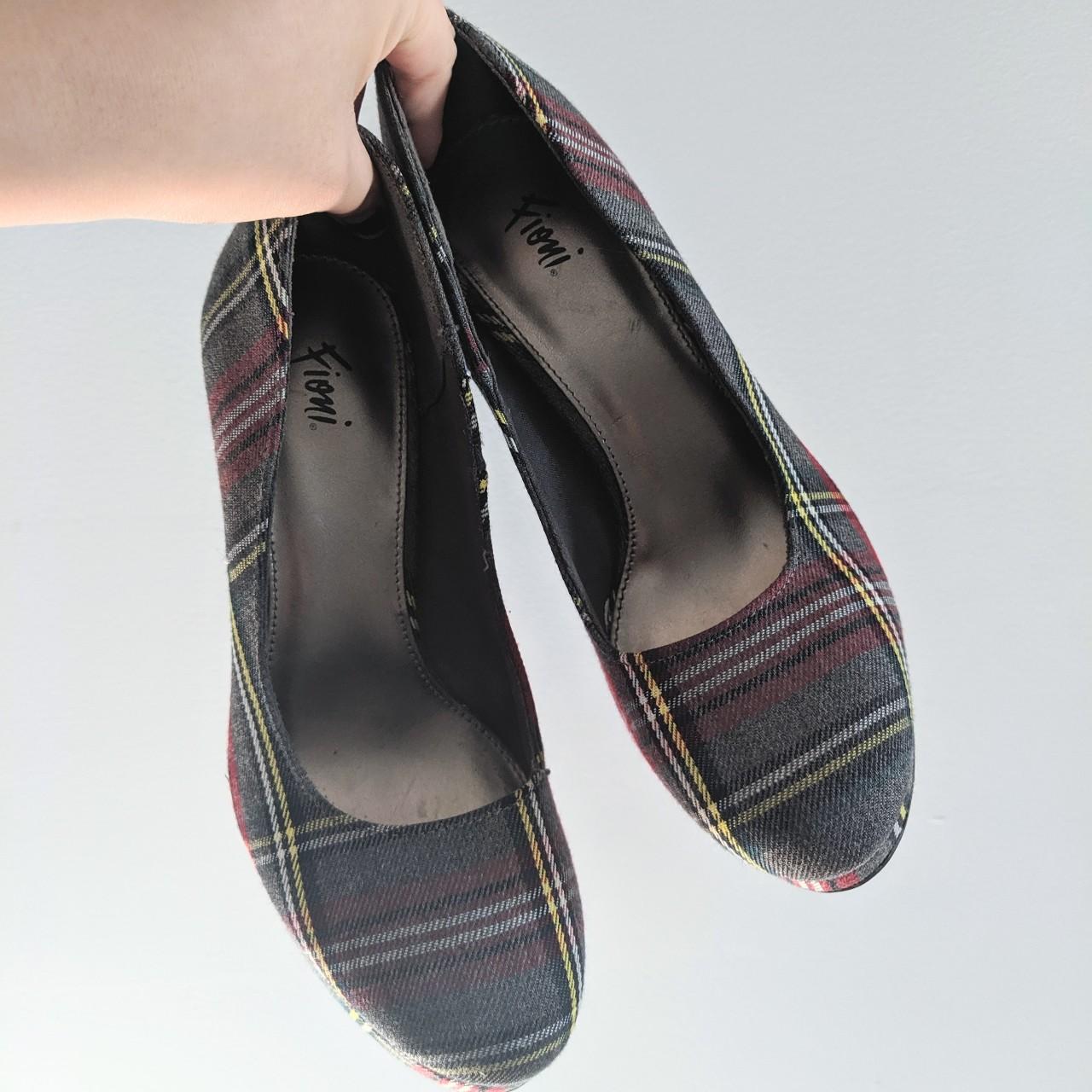 Dr. Martens Women's Courts | Depop