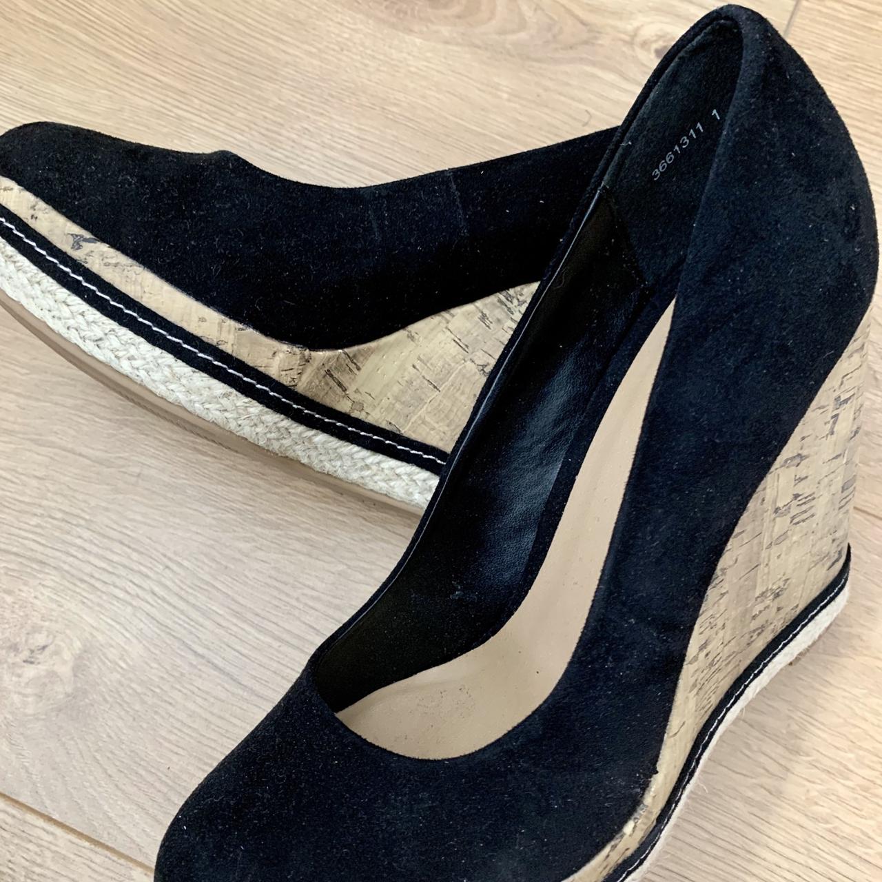 New Look size 6 platform wedges in black suede; worn... - Depop