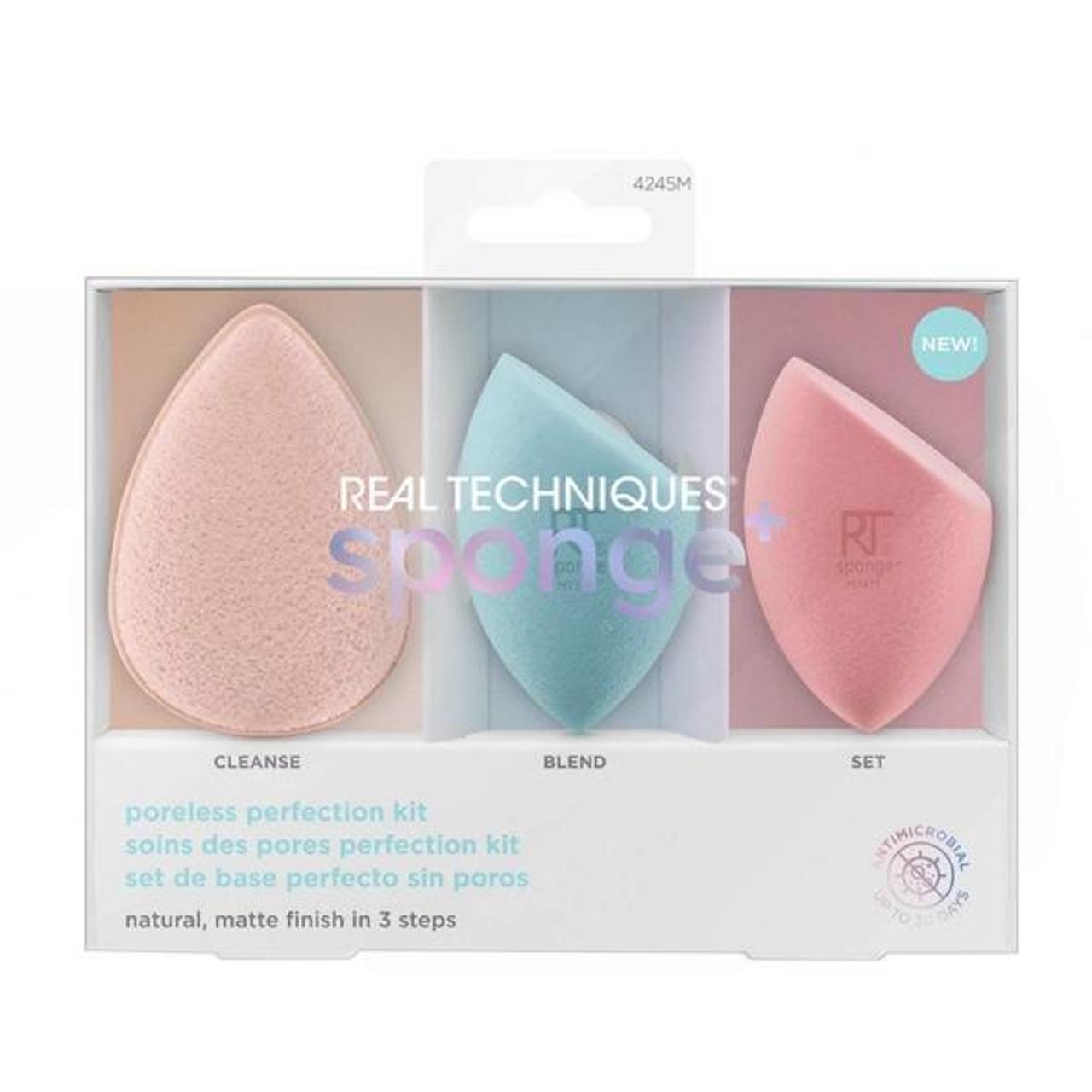 Real Techniques sponge+ ‘Poreless Perfection Kit’... - Depop