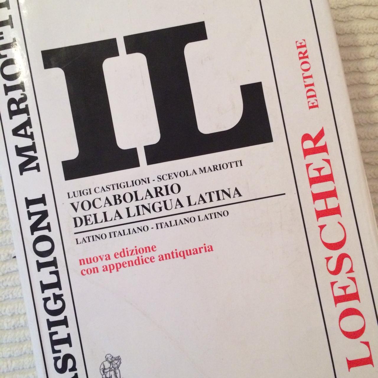 Vocabolario della lingua latina, IL il migliore per... - Depop