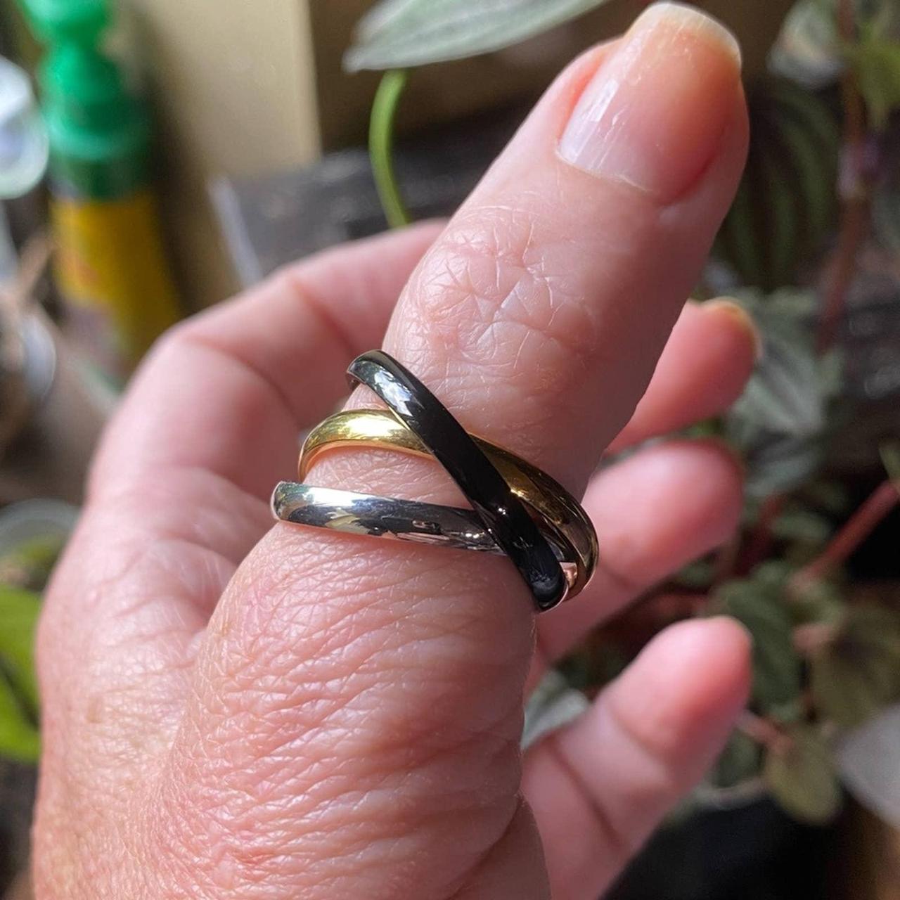 Tri Color Interlock Stainless Steel Ring Size 6,11... - Depop