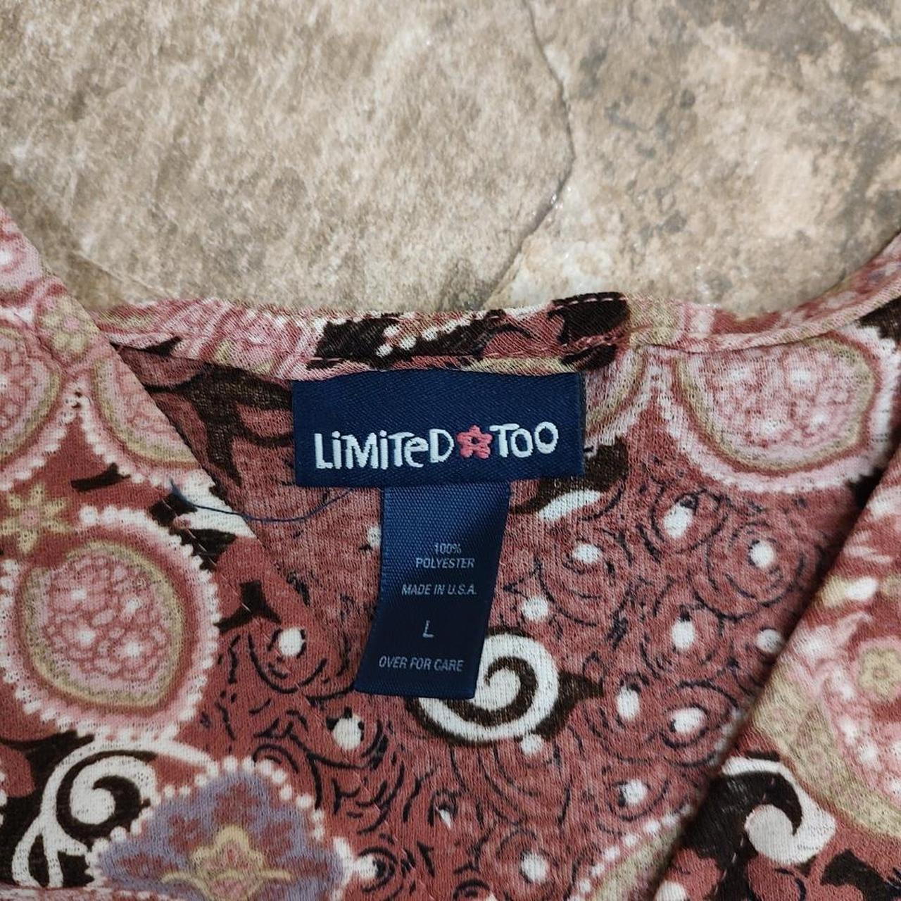 Limited too made in USA paisley print tank top Size... - Depop