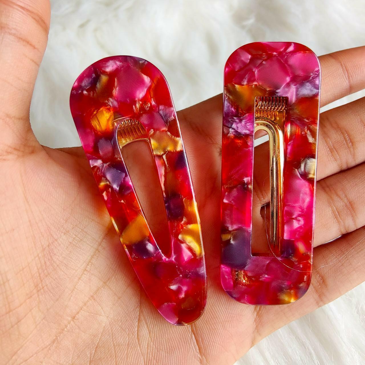 🧚‍♀️Brand new! 🧚‍♀️ Gorgeous hair clips in the style... - Depop