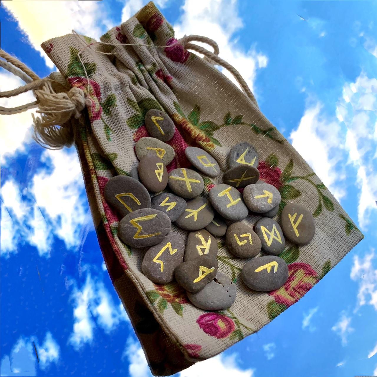 Pocket Futhark Runes ᚠᚢᚦᚨᚱᚲ Tiny handmade Norse... - Depop