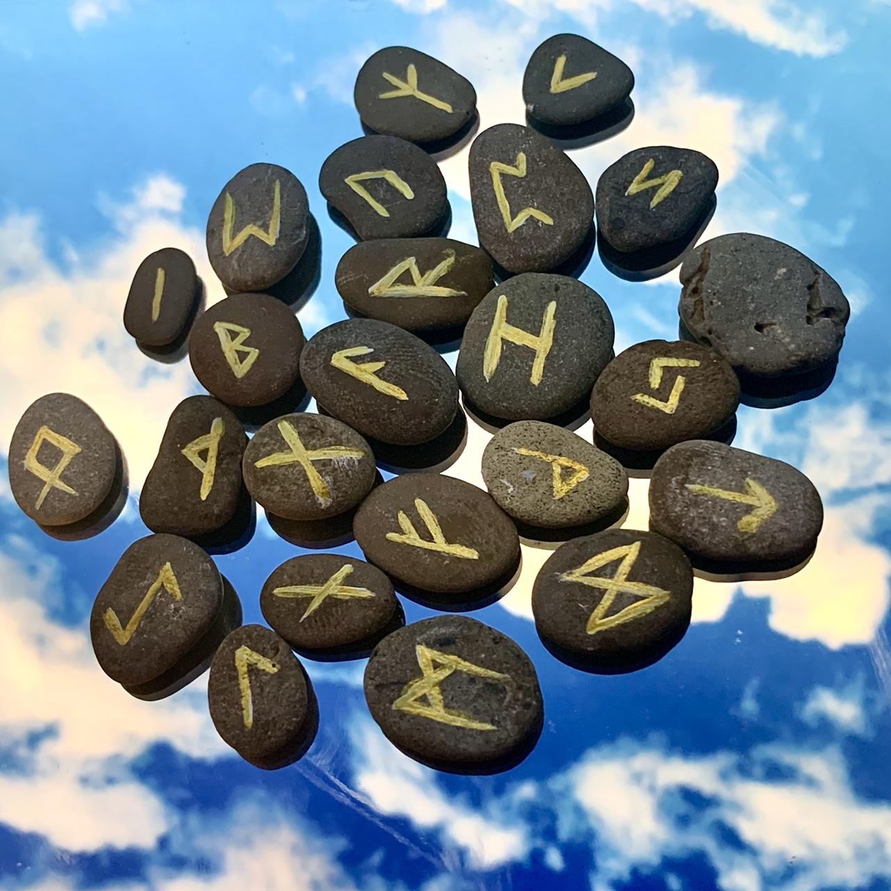 Pocket Futhark Runes ᚠᚢᚦᚨᚱᚲ Tiny handmade Norse... - Depop