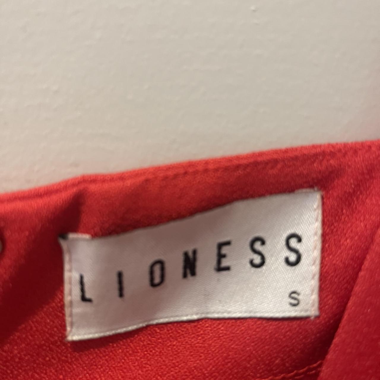 Lioness red dress size small with adjustable straps. - Depop