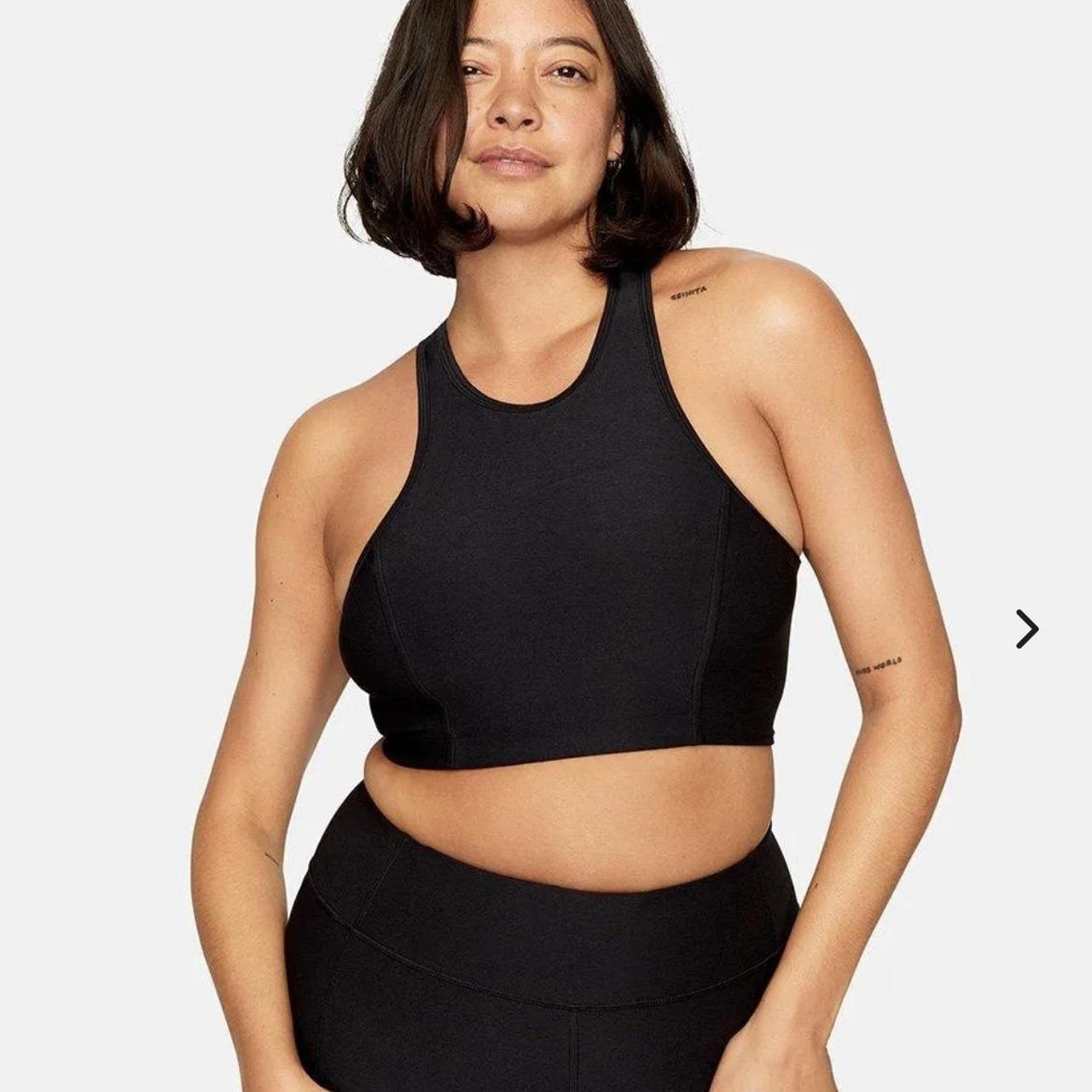 Outdoor Voices Women's Grey Bra | Depop