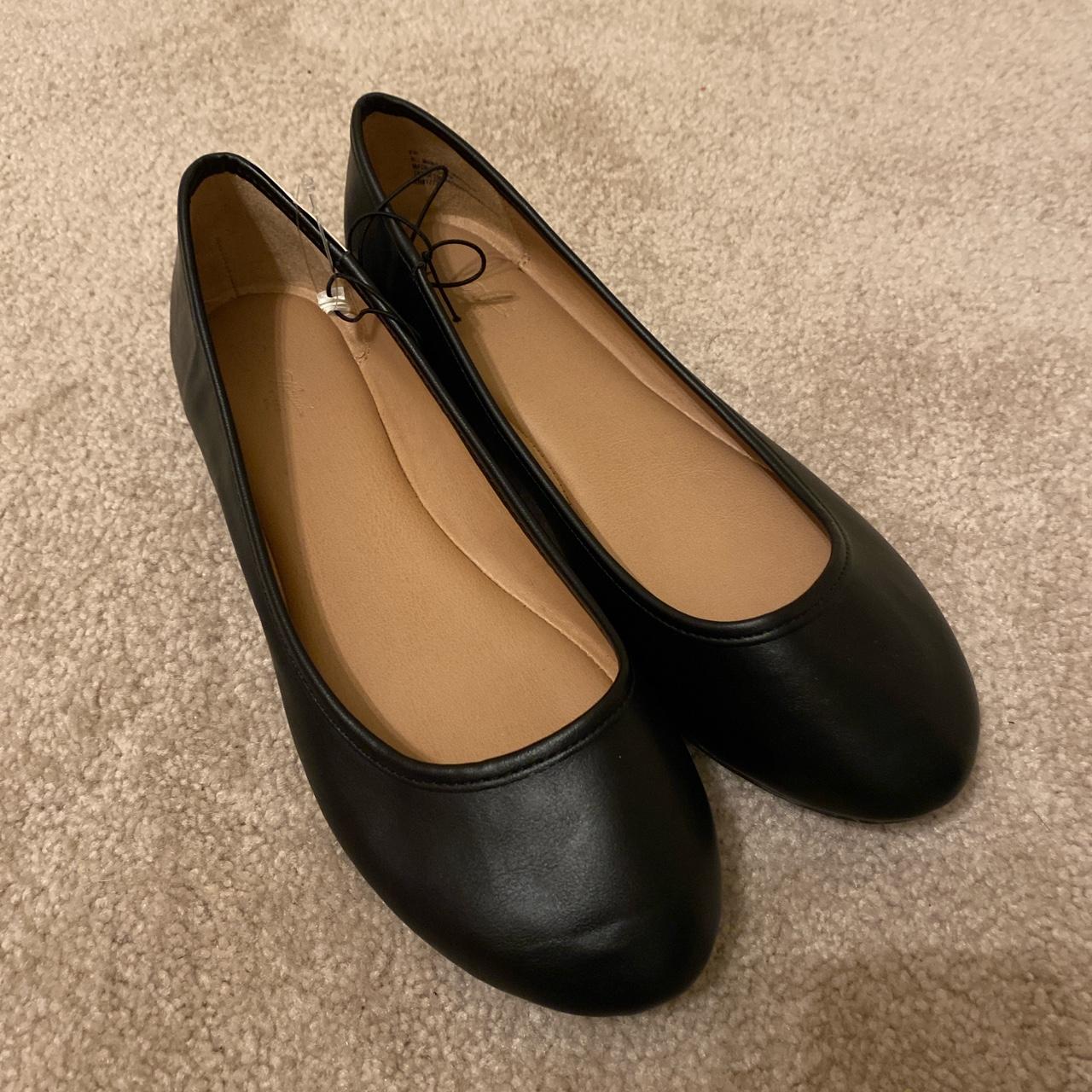 Black Flats These black ballet flat shoes are the... - Depop