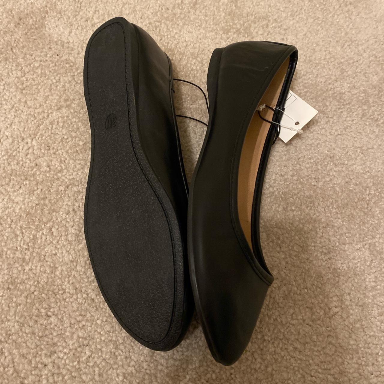 Black Flats These black ballet flat shoes are the... - Depop
