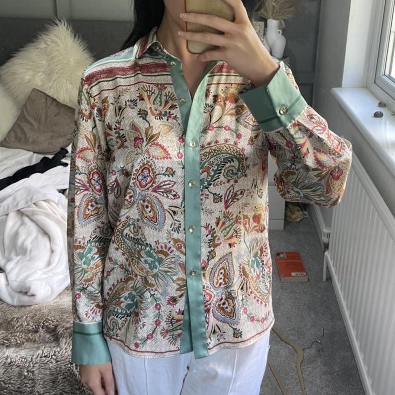Zara pattern satin blouse size XS - Depop
