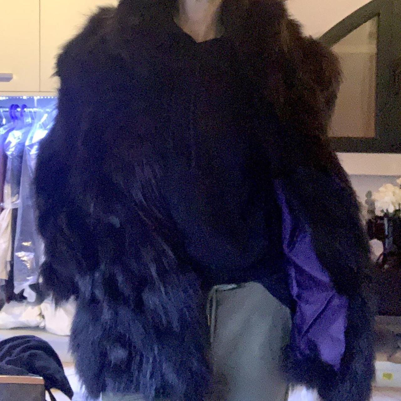 Vendo pelliccia di raccoon fatta fare su misura... - Depop