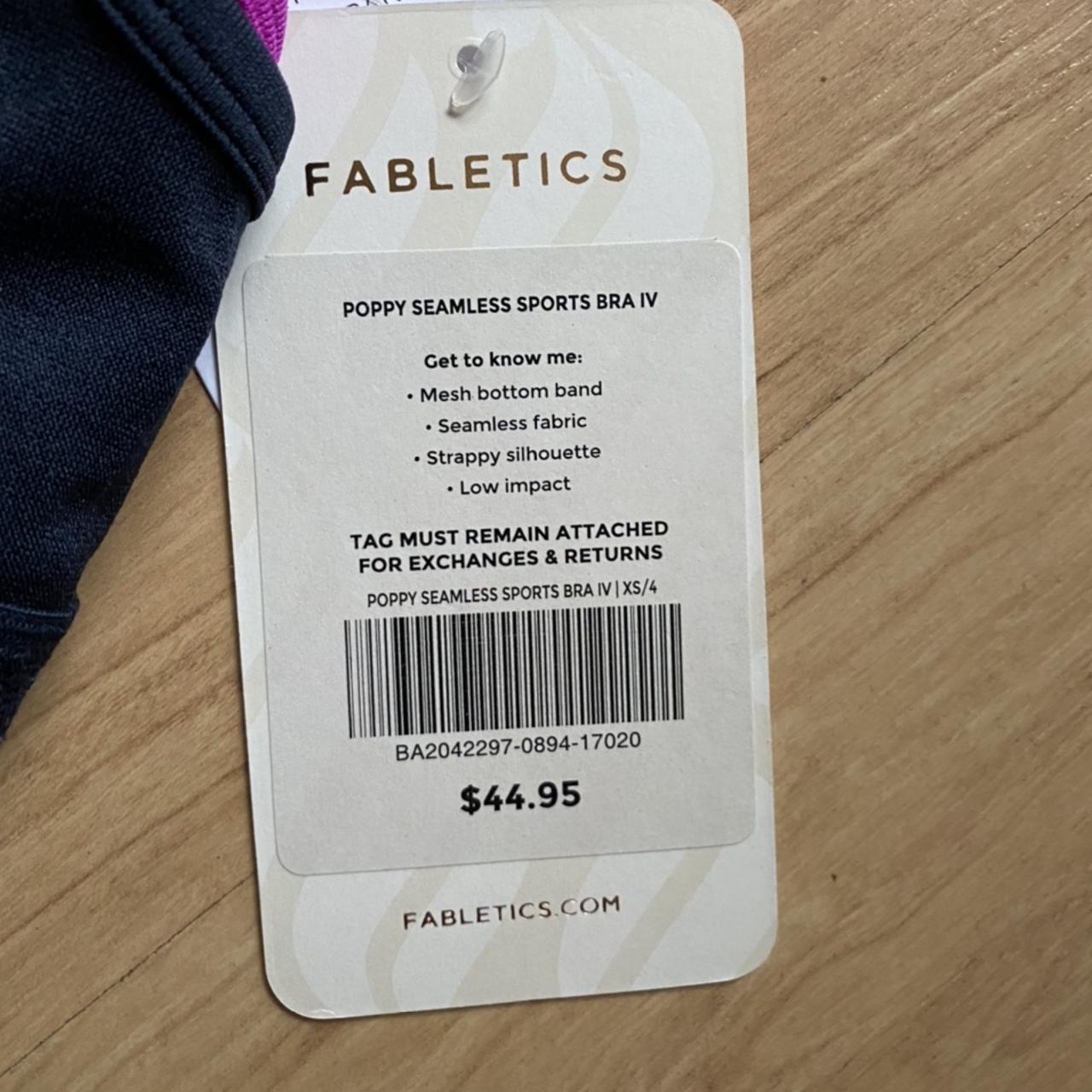 Brand New Fabletics Poppy Seamless Sports Bra! Tags... - Depop