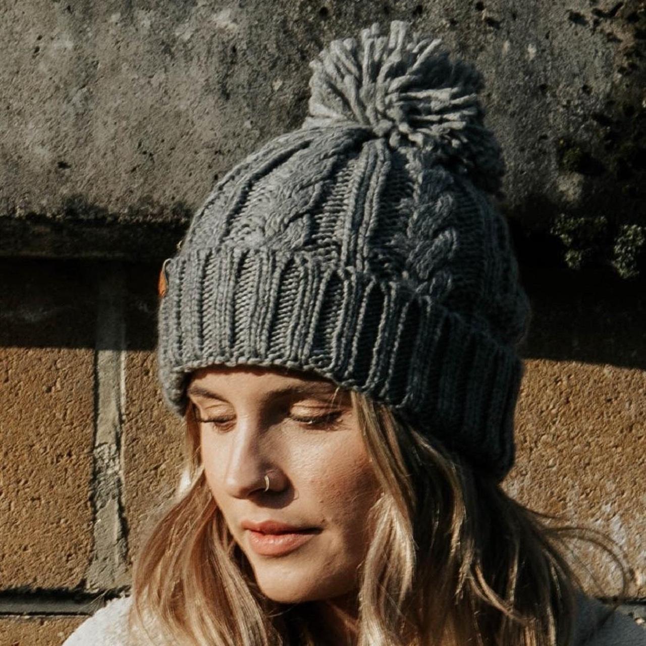 Men's Grey Hat | Depop