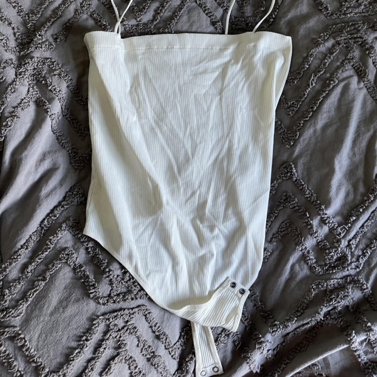 PEARL/OFF WHITE BODY SUIT Size: XL, better fits a... - Depop