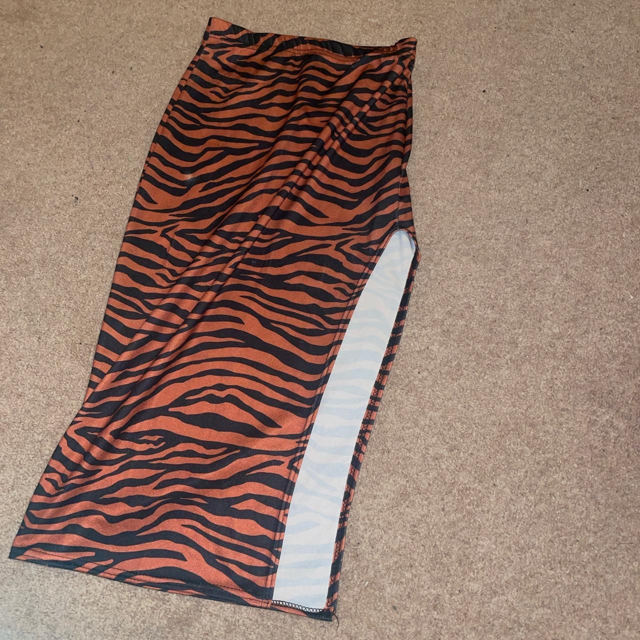 Rokoko tiger print midi skirt with slit up side... - Depop