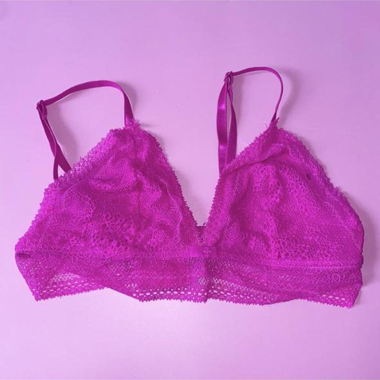 Deep pink lacey bralet 😍 Size M Waist 26” - 28” +... - Depop