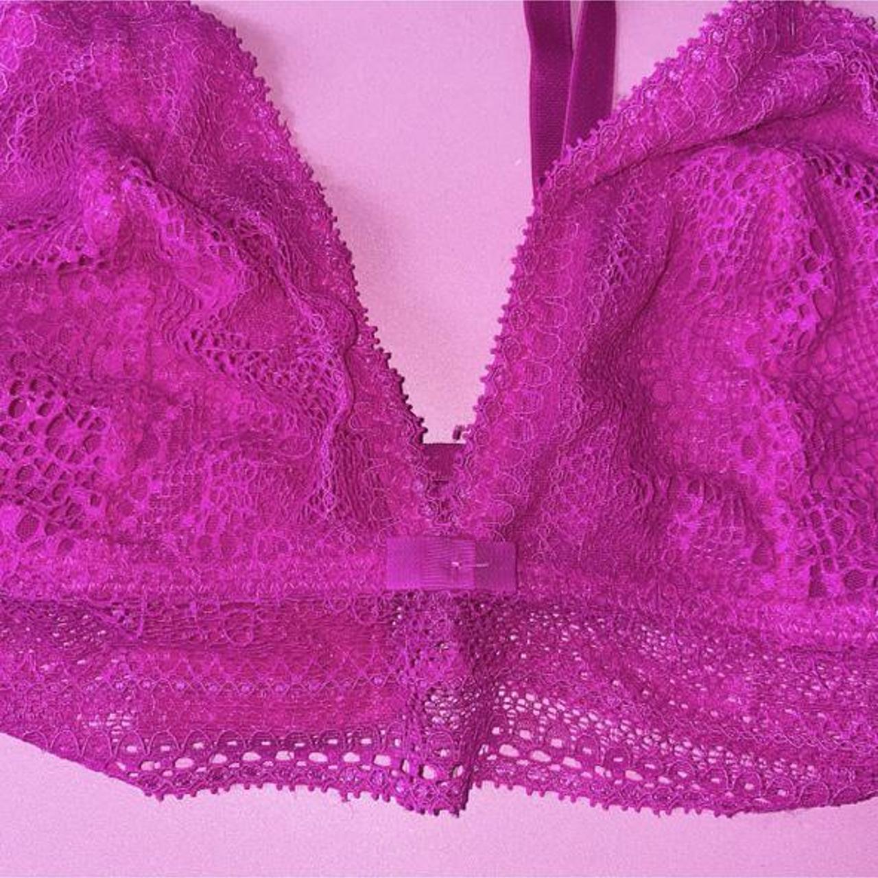 Deep pink lacey bralet 😍 Size M Waist 26” - 28” +... - Depop