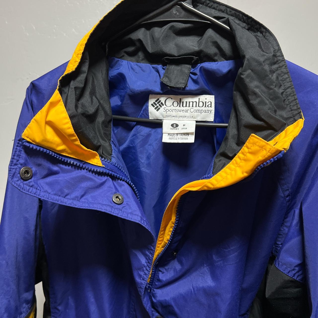 🔻ITEM : Vintage Women’s Columbia Bugaboo Ski Jacket... - Depop