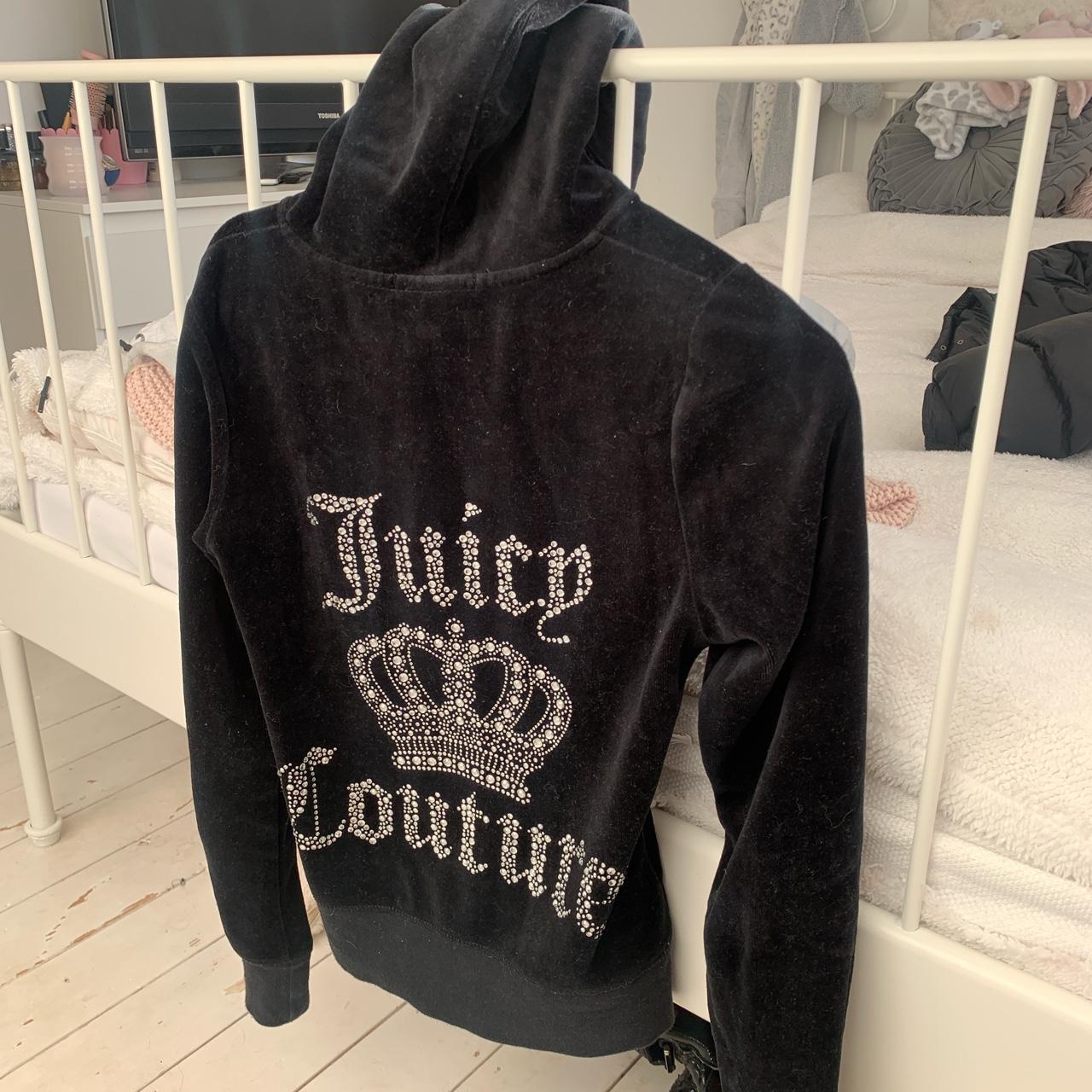 Juicy couture zip up jacket Small - Depop