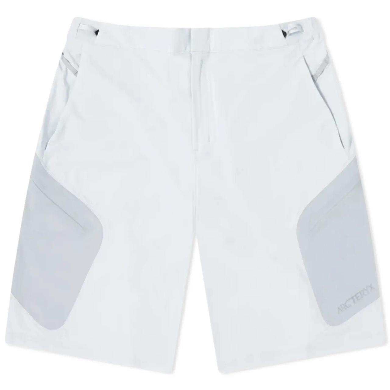 Arc’teryx SYSTEM A EISLEN CARGO SHORTS Women’s (but... - Depop