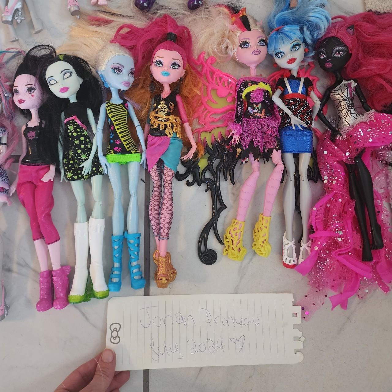 7 monster high dolls Played with Depop