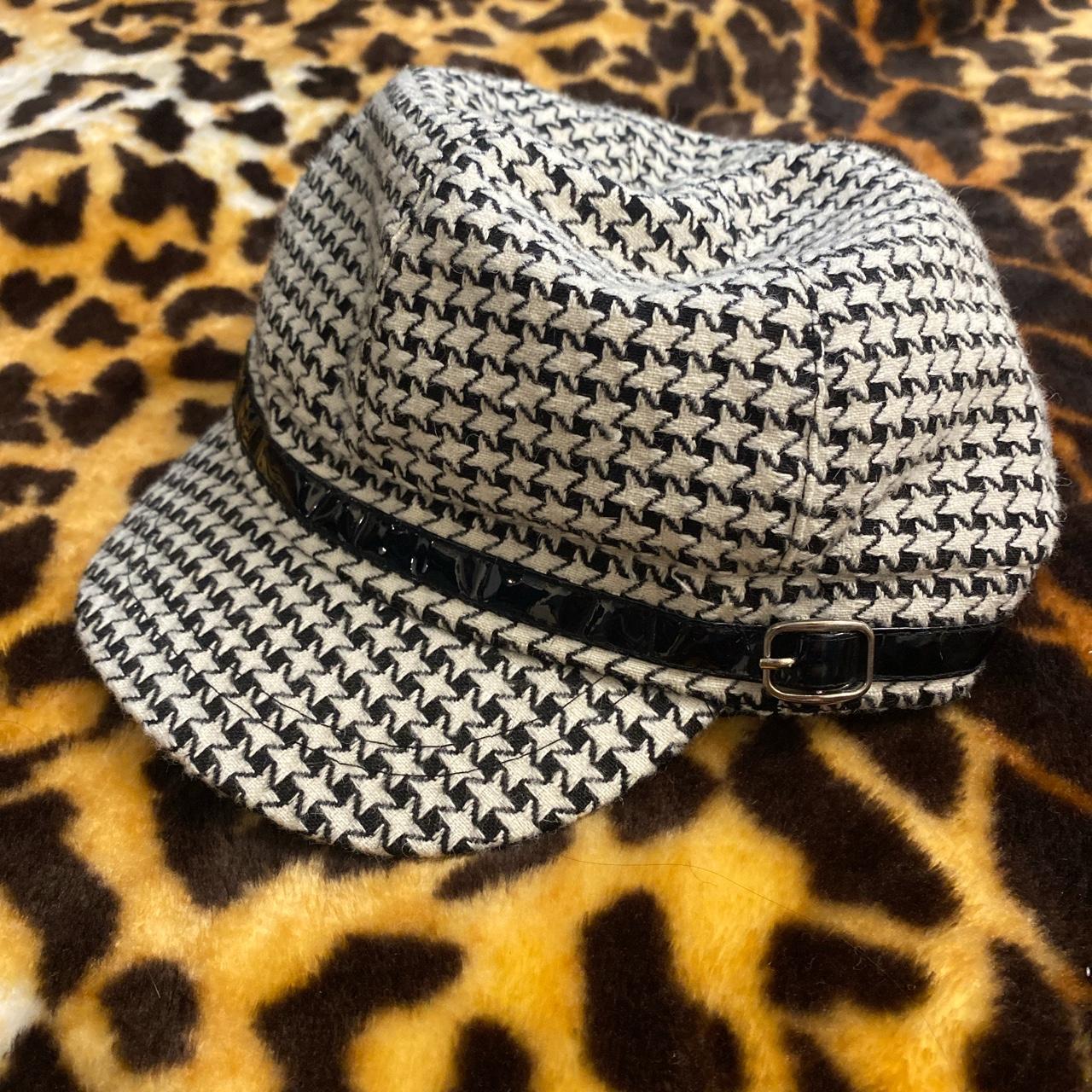 2000s hat - Depop