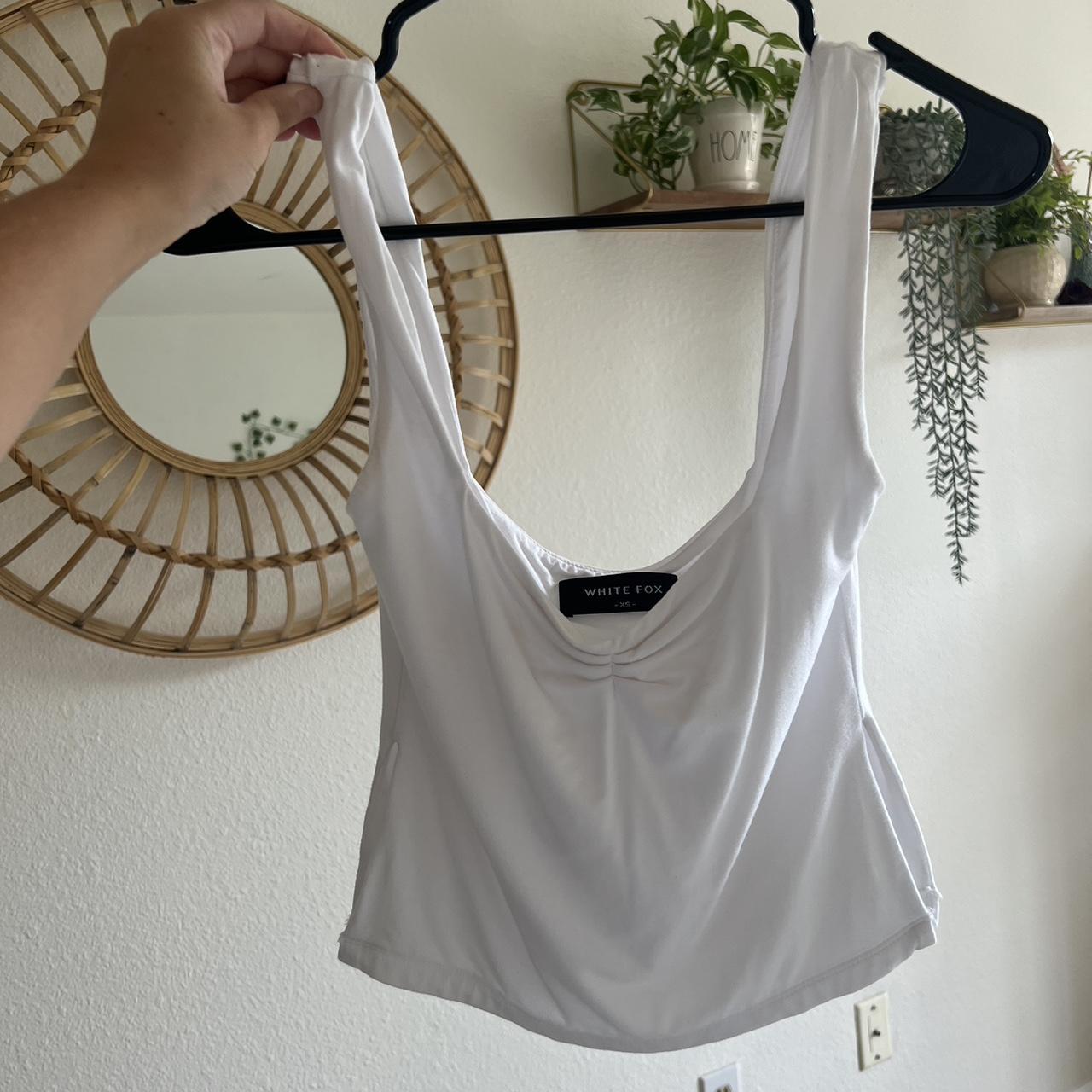 White fox top! Super trendy right now and in perfect... - Depop