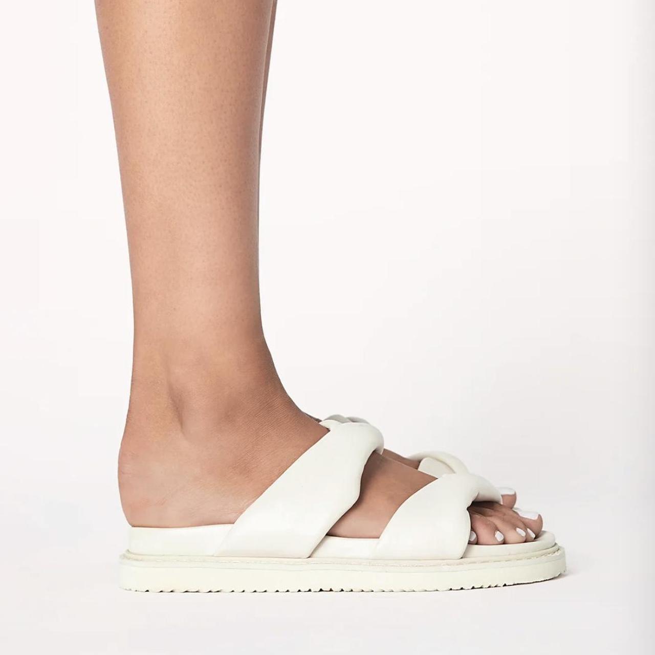 BILLINI ZONYA Sandal - BONE BONE Size 9 RRP... - Depop