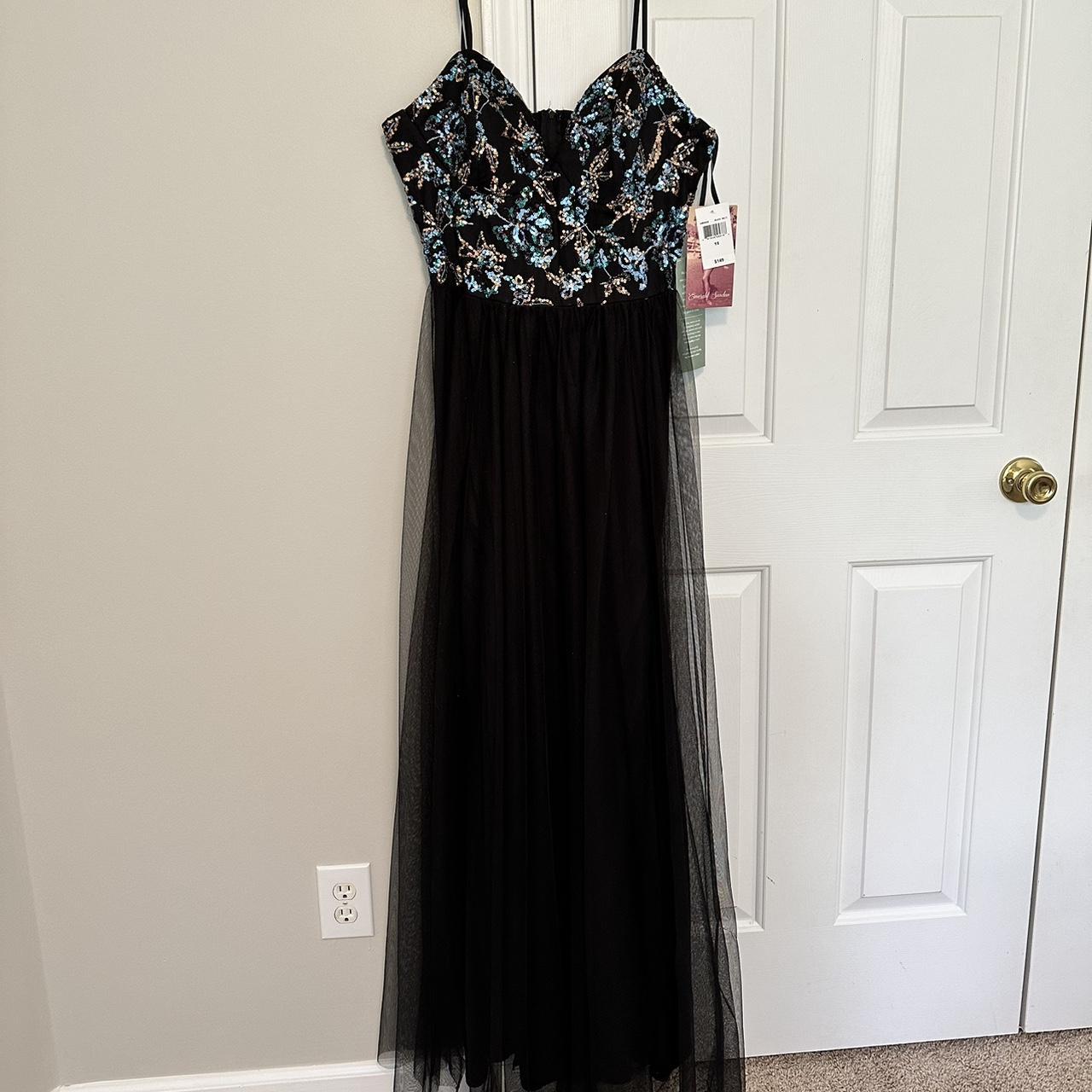 Emerald Sundae prom/formal maxi dress. NWT.... - Depop