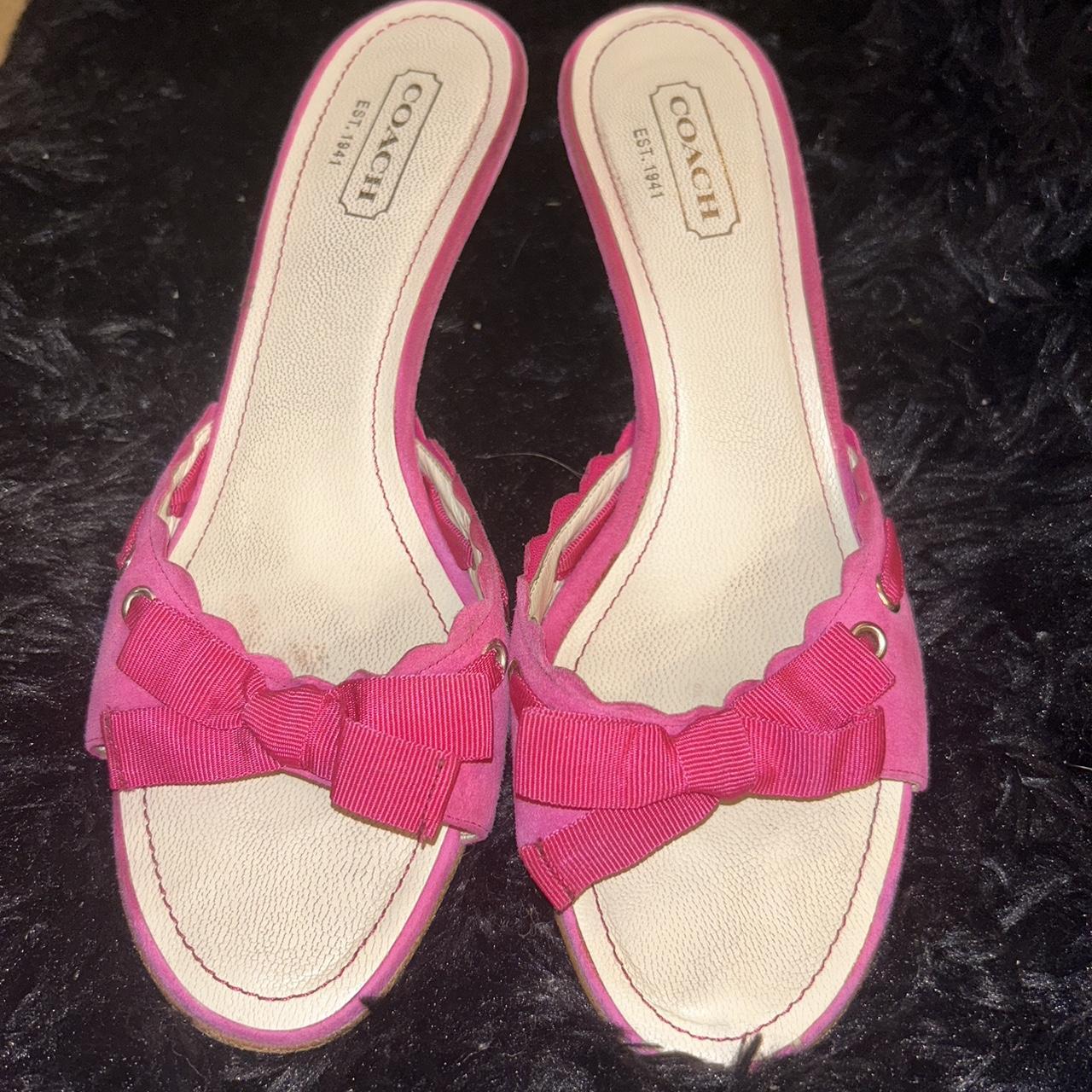 Super cute coach kitten heels, size 9, good condition - Depop