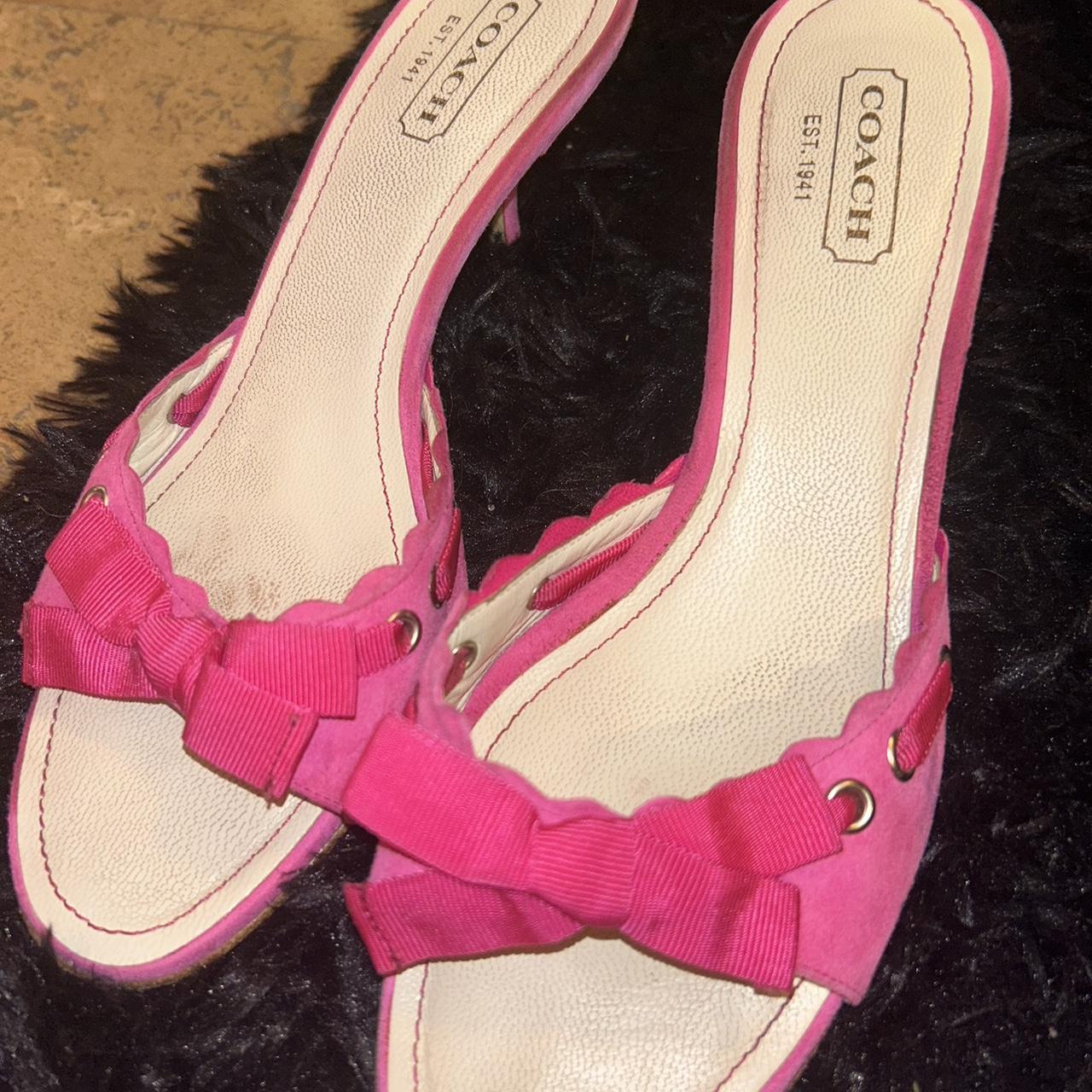 Super cute coach kitten heels, size 9, good condition - Depop
