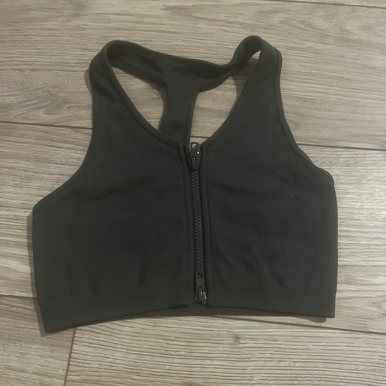 Set active zip up sports bra. - Depop