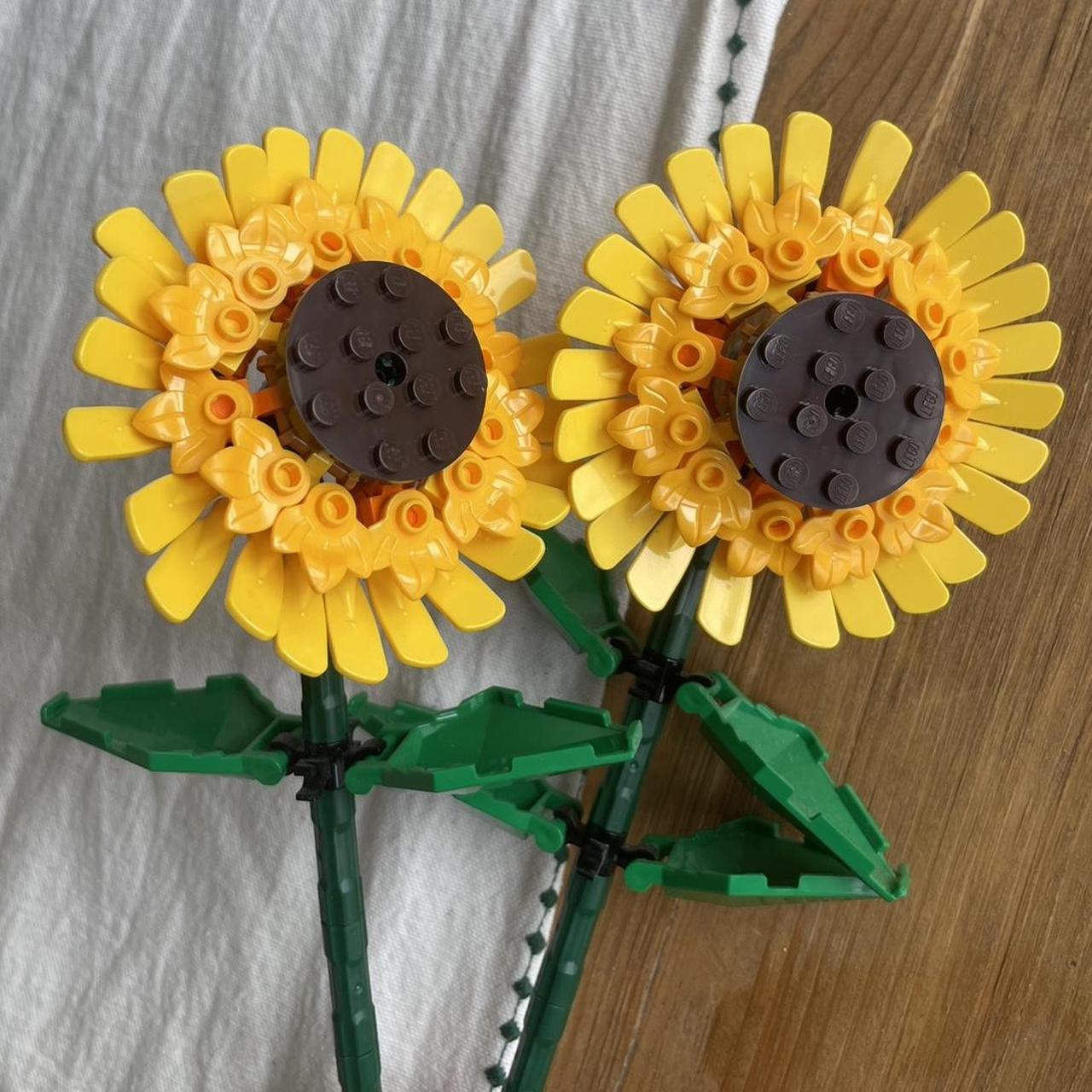 Lego Sunflower - botanical range There are 191... | Depop