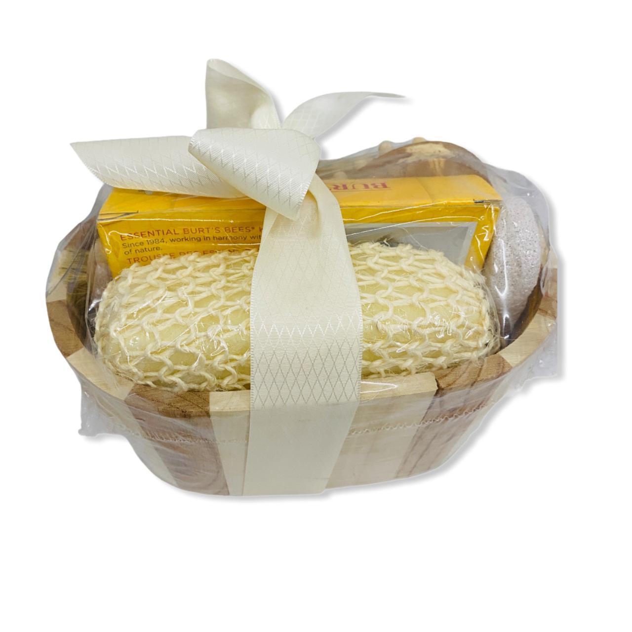 Burt's Bees Bath-and-body | Depop