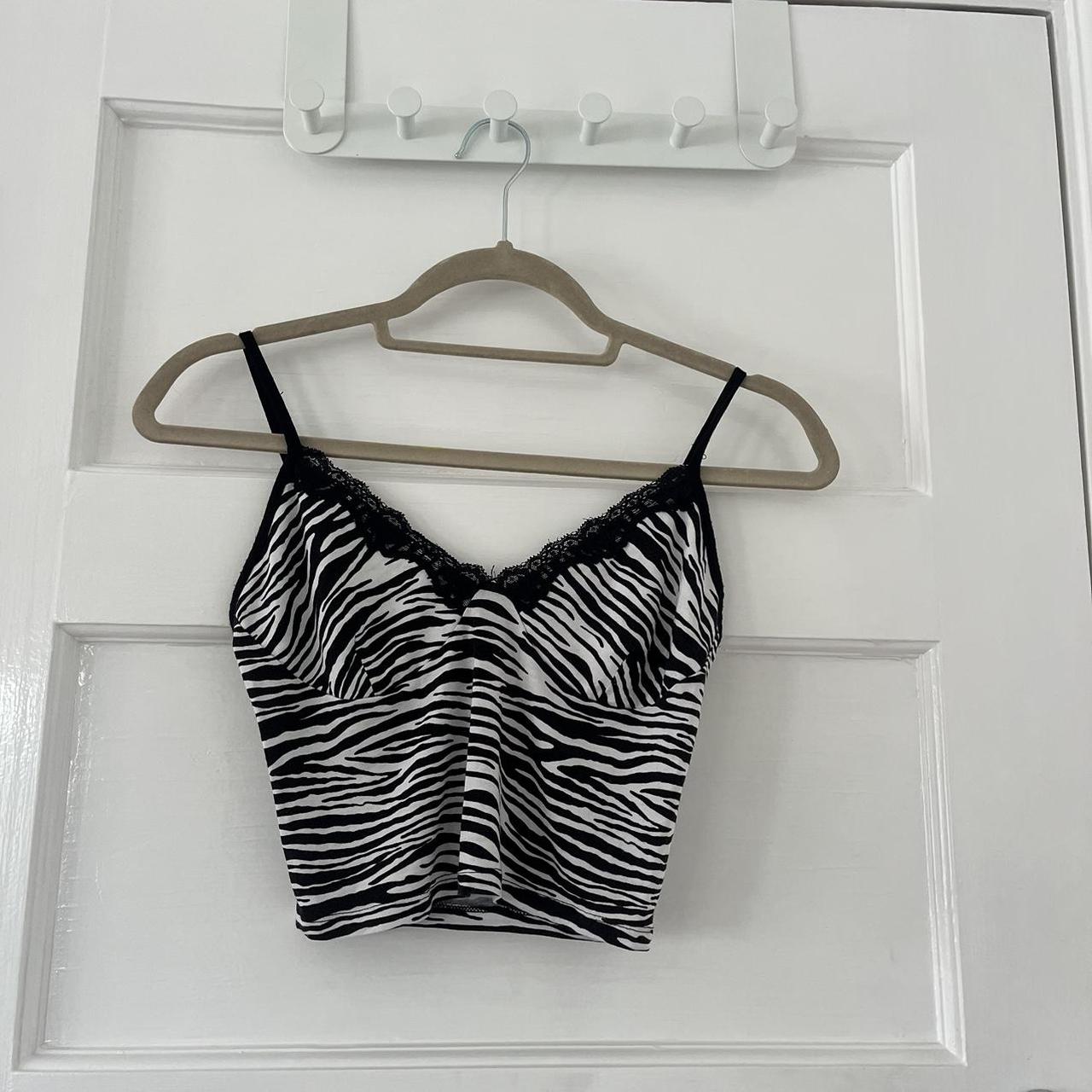 Subdued zebra print vest crop top Never worn - Depop