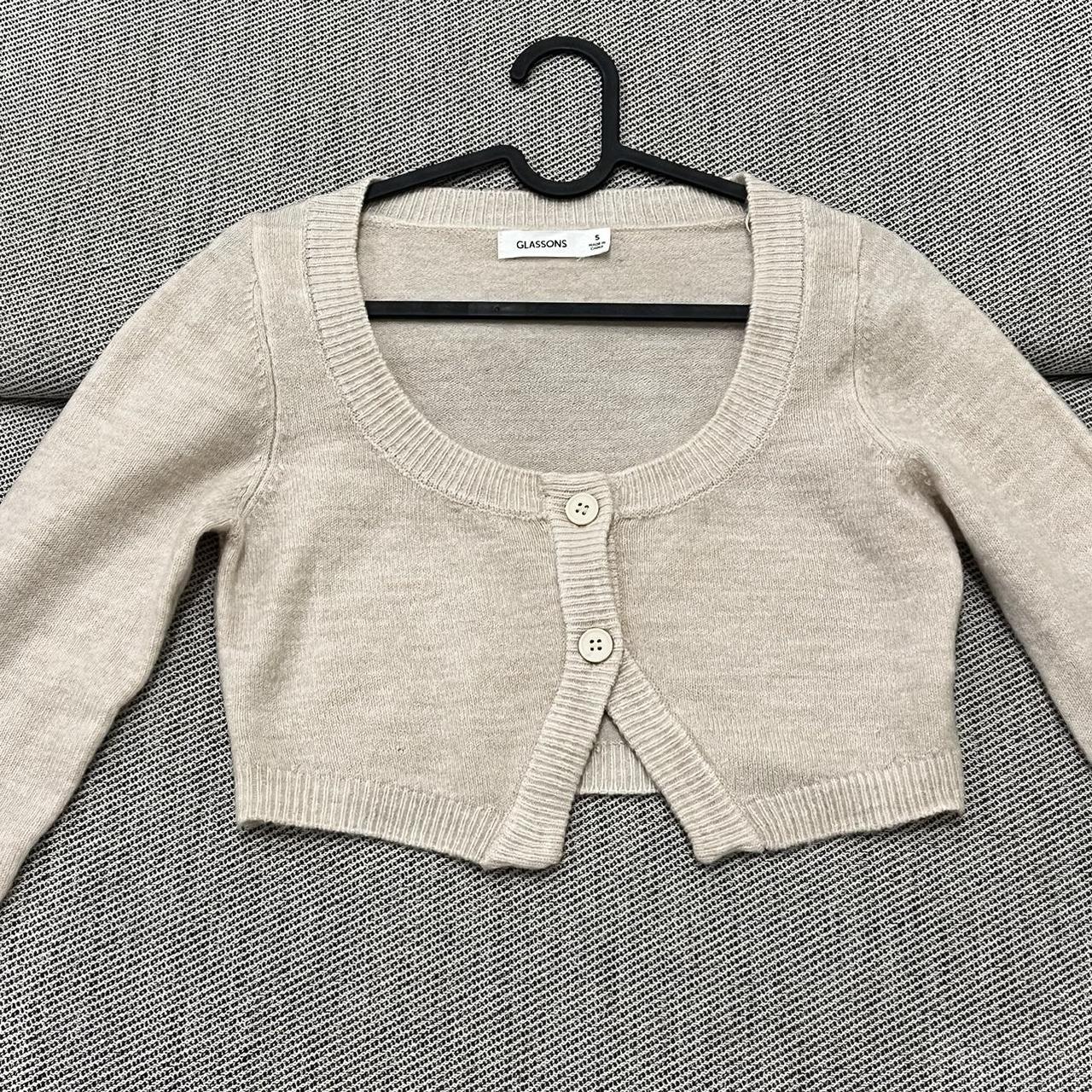 ⭐️ glassons cream cropped cardigan size s - Depop