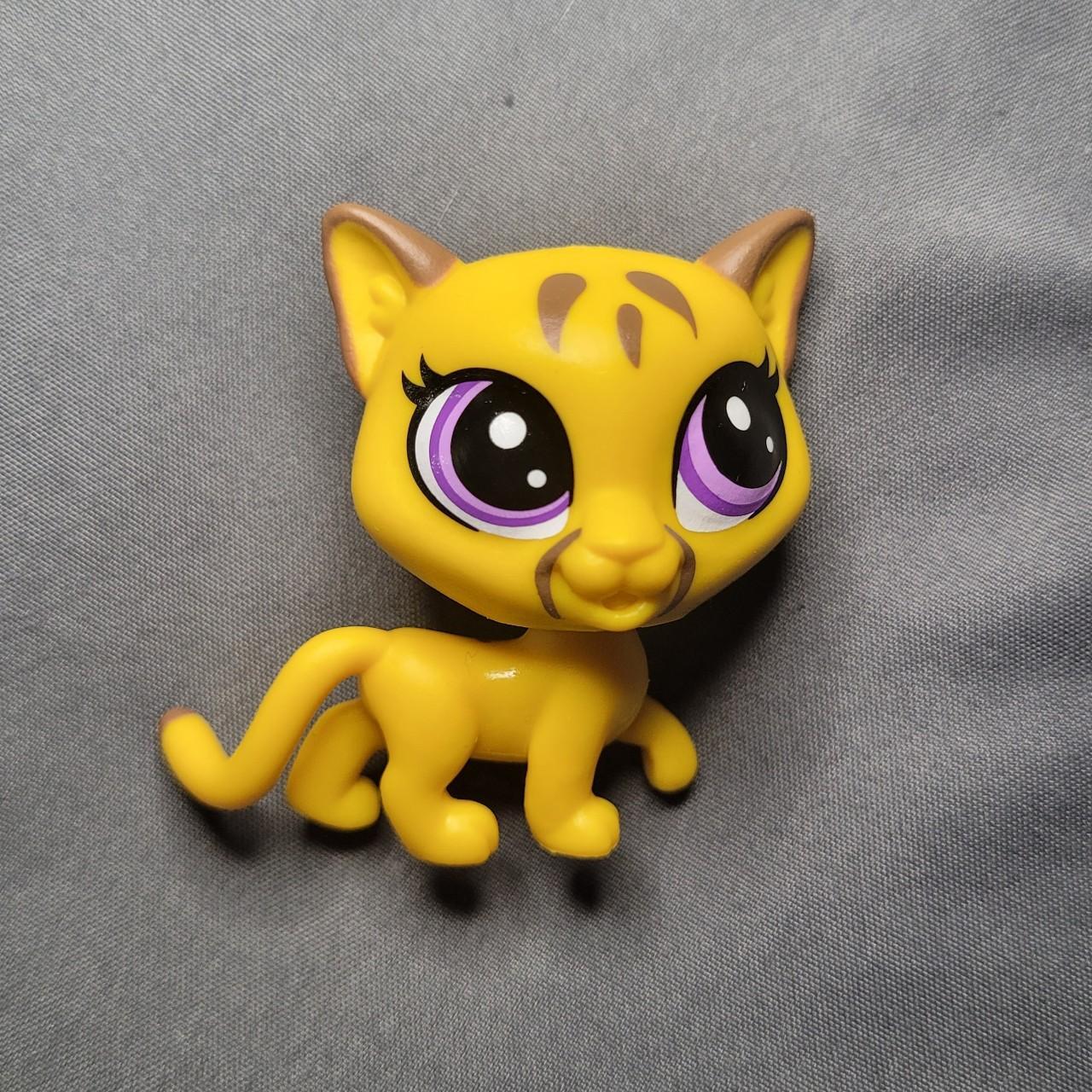LPS Bengal Cat 'Veranda' ~ Keep Me Cozy, Cozy House... | Depop