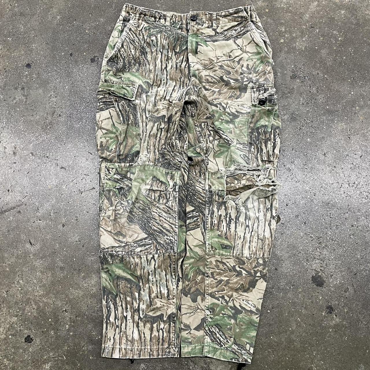 Vintage 90s Y2K RealTree Camo Camouflage Double Knee... - Depop