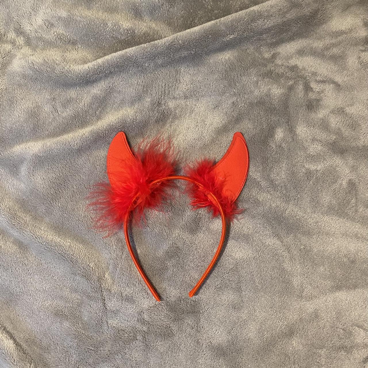Women's Red Hair-accessories | Depop